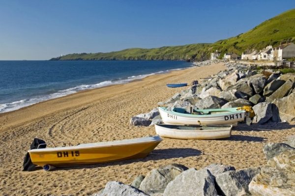 Beach Days: Beesands | Dart Valley Cottages