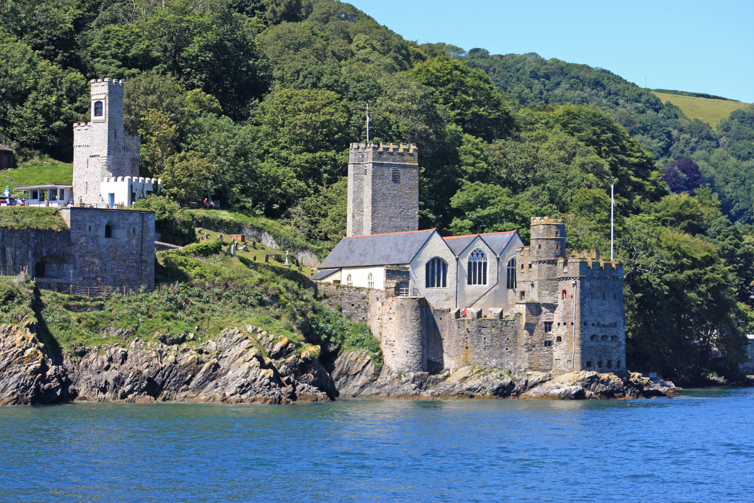 5 atmospheric castles in South Devon | Dart Valley Cottages